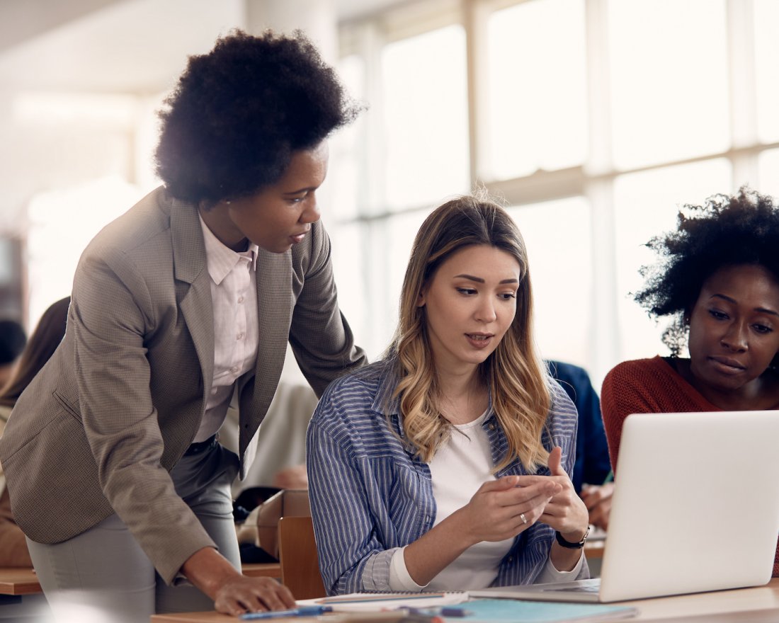 Professional Pay in Higher Education | NEA