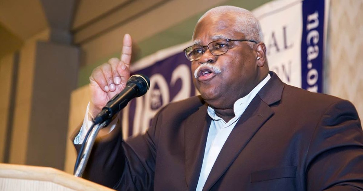 Reg Weaver Memorial Award for Human and Civil Rights | NEA