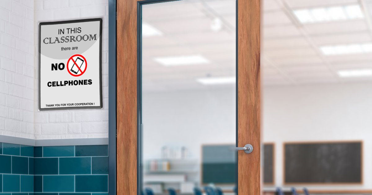 Cellphone Bans in School Are Back. How Far Will They Go? | NEA