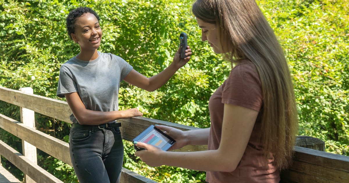 5 Reasons to Use Probeware in Today’s Science Classrooms | NEA