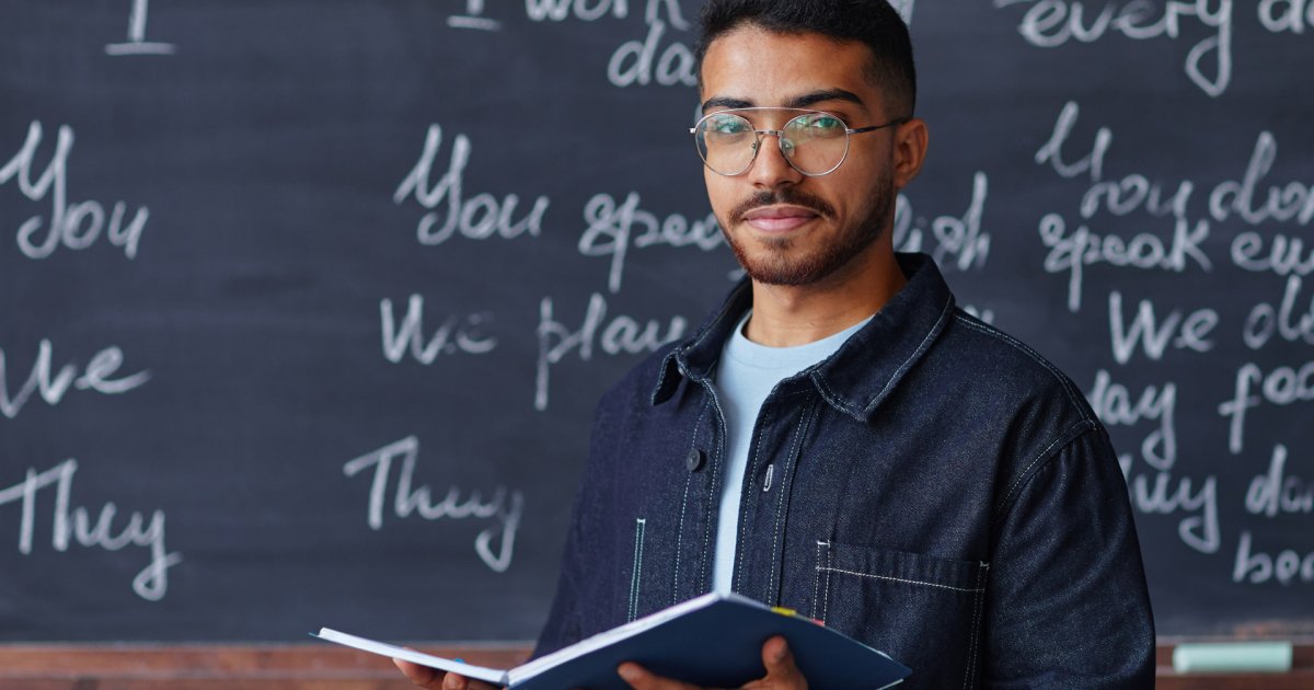 Teaching Across the Political Divide | NEA