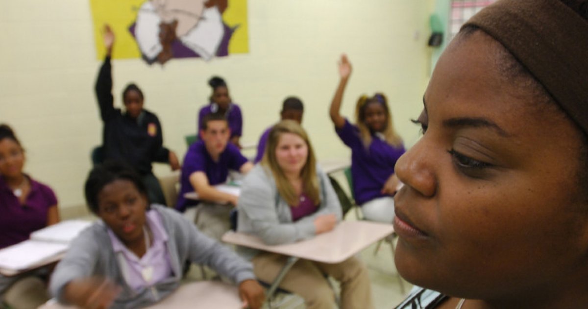 Proposal to Pay Top Educators To Increase Class Size a 'Scheme to ...