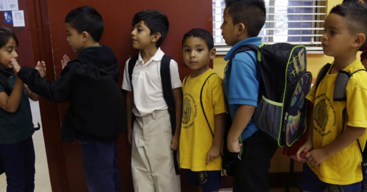 How Undocumented Students Are Turned Away From Public Schools | NEA